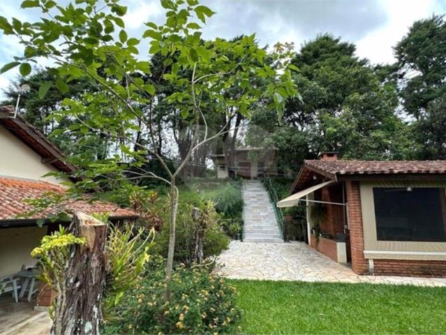 Chácara em Centro, Itatiba/SP de 465m² 3 quartos à venda por R$ 1.279.900,00