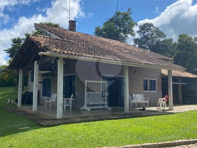 Chácara em Centro, Jundiaí/SP de 350m² 3 quartos à venda por R$ 1.199.000,00