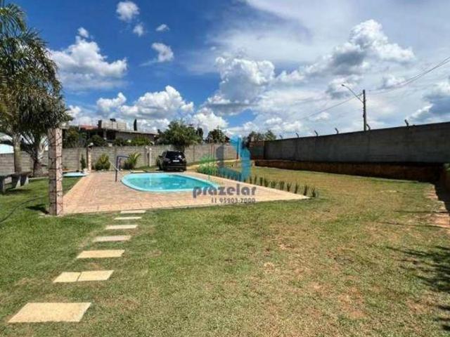 Chácara em Condomínio – 1.580m² | Completa, murada e avarandada
