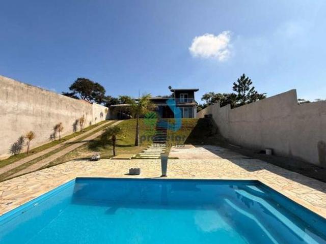 CHÁCARA EM CONDOMÍNIO – 1.000m² COM 300m² DE ÁREA CONSTRUÍDA!