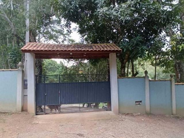 Chácara em condomínio