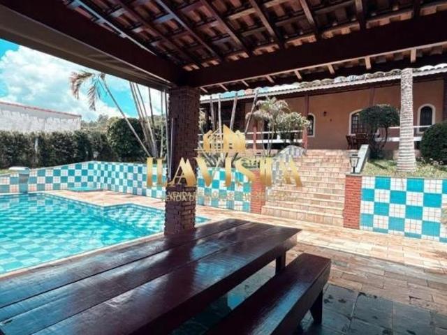 Chacara em condominio com 3 dormitorios, Portão Atibaia