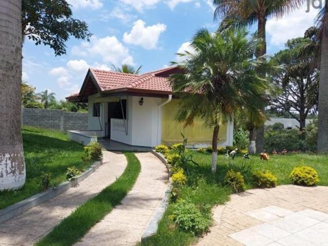 Chácara em condominio com 7000 m2 de terreno