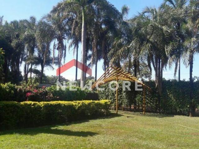 Chácara em condomínio em Avenida Quarto de Milha Jockey Camping Uberlândia/MG