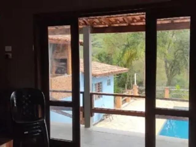 Chácara em Condomínio em São Roque!