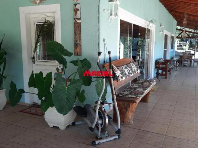 Chácara em condomínio Villagio Fazendão 3 quartos / 1 suíte / vista / permuta