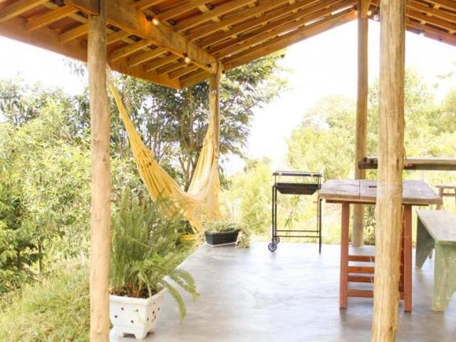 Chácara em Extrema MG à venda 6.050m2 divisa com cachoeira