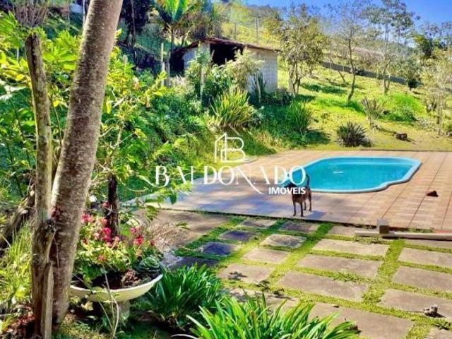 CHÁCARA EM EXTREMA MG À VENDA COM PISCINA 3 DORM. 4000 METROS