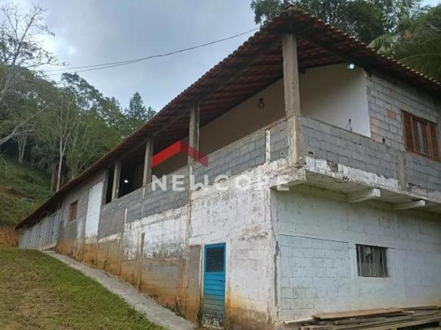 Chácara em Estrada 3 Nascente padeiros Juquitiba/SP