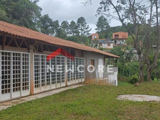 Chácara em Estrada 3 Nascente padeiros Juquitiba/SP