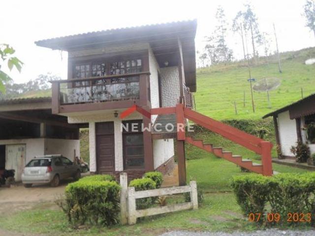 Chácara em estrada da palestina nr 180 Barnabés Juquitiba/SP