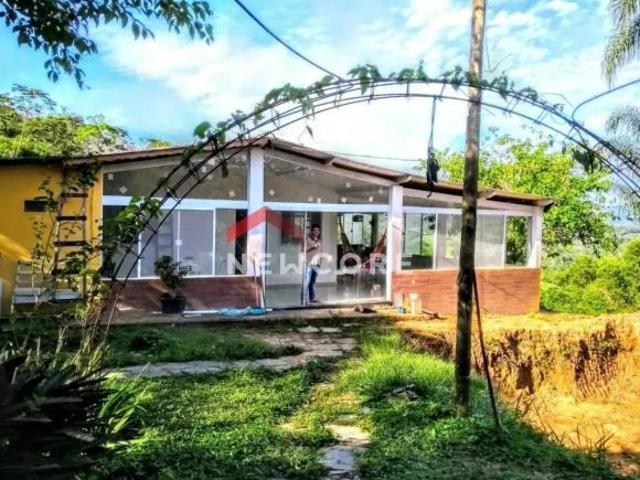 Chácara em Estrada das Palmeiras Areado Itariri/SP