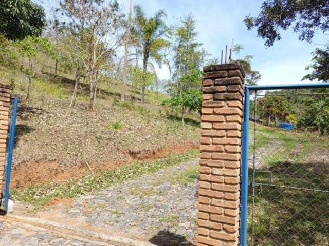Chácara em, Guararema/SP de 140m² 2 quartos à venda por R$ 990.000,00