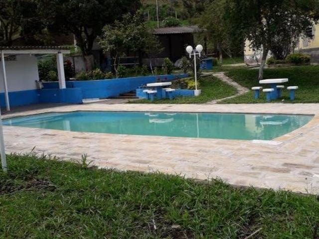 Chácara em Itaquaquecetuba