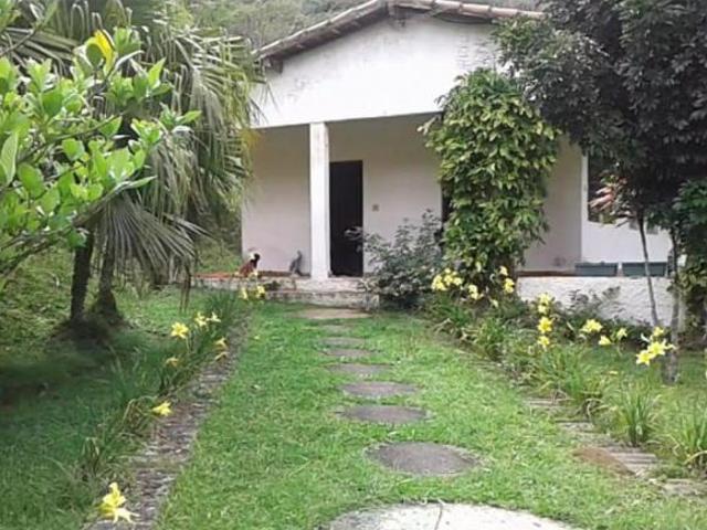 CHÁCARA EM JUQUITIBA 20.000M² COD: 6067 F: 11 97302 9229 CESAR