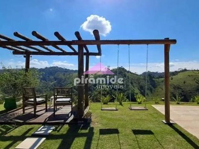 Chácara em Jardim Bela Vista, São José dos Campos/SP de 90m² 2 quartos à venda por R$ 750.000,00