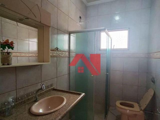 Chácara em Jardim Ipê Pinheiro, Mogi Guaçu/SP de 0m² 3 quartos à venda por R$ 745.000,00