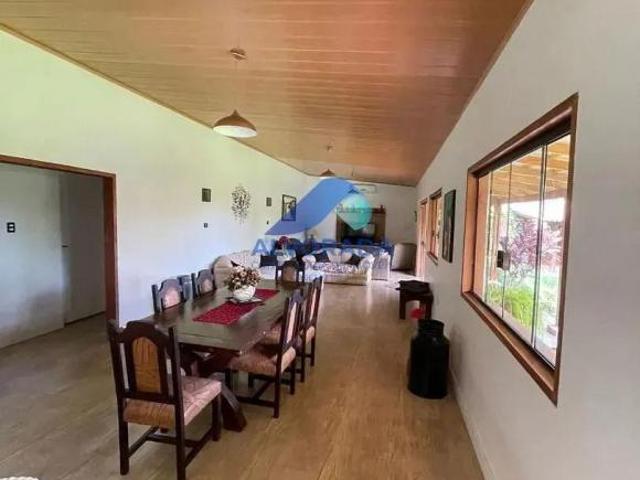 Chácara em Jardim Santa Hermínia, São José dos Campos/SP de 1000m² 10 quartos à venda por R$ 2.200.0