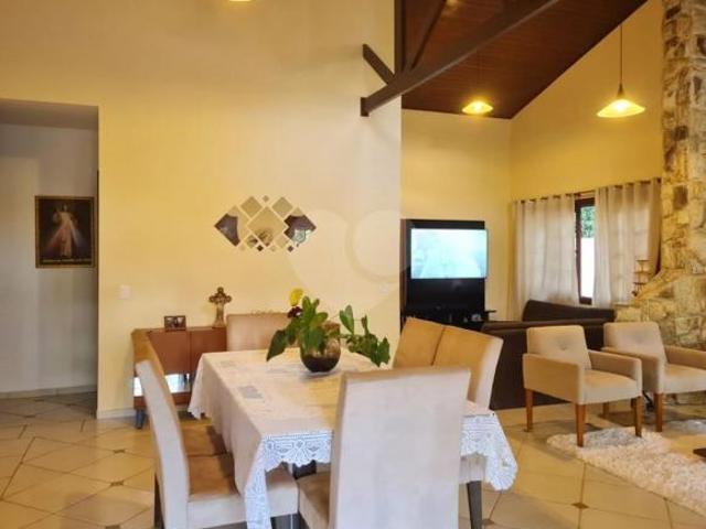 Chácara em Loteamento Champs Privés, Campo Limpo Paulista/SP de 250m² 3 quartos à venda por R$ 765.0