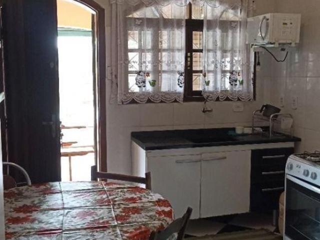 Chácara em Paraibuna Ao Lado da Represa! Seu Refúgio Ideal em Meio à Natureza!