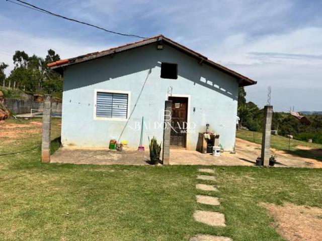 CHACARA EM PEDRA BELA SP 3.000 METROS 10 MINUTOS CENTRO 5KM DE TOLEDO MG