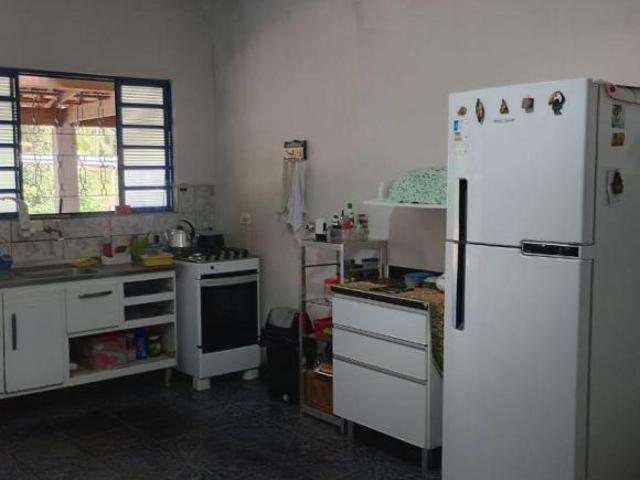 Chacara em Piedade com lago
