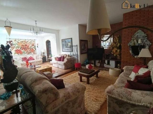 Chácara em Pinhalzinho com 03 casas, piscina, pomar escritura consulte!