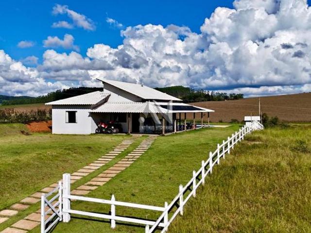 Chácara em Queluzito