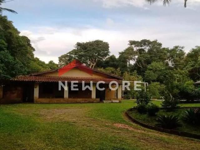 Chácara em Rua Ipê Amarelo Sítio Pinheiros Itapecerica da Serra/SP