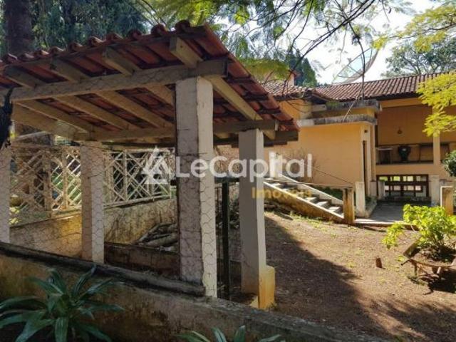 Chácara em Salto de Pirapora ? Espaço, Conforto e Lazer