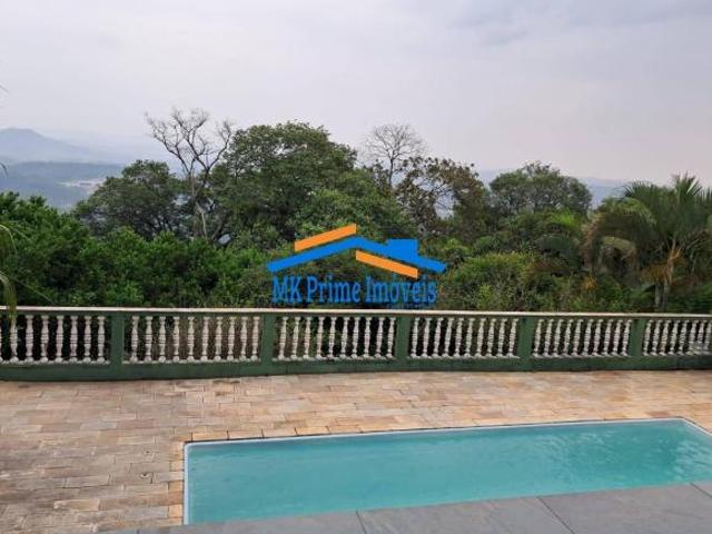 Chácara em Santana de Parnaíba 1620m², Piscina e churrasqueira