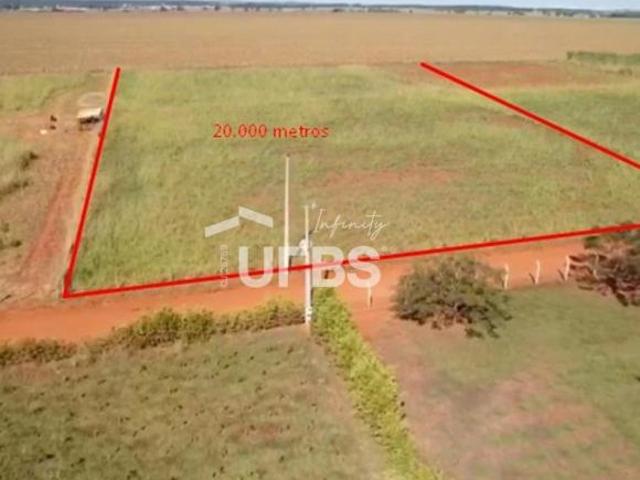 Chácara em Santo Antônio de Goiás 20.000 m2