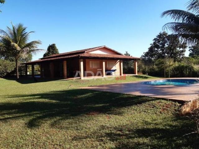 Chácara em Senador Canedo Chácara à Venda, 6200.00 por R$ 1000000.00 AT36753