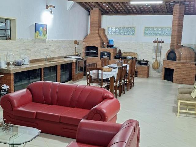 Chácara em Tapiraí Casa grande 7800m² terreno