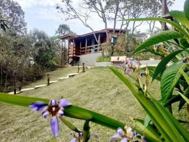 Chácara Encantadora em São Thomé das Letras cod 06