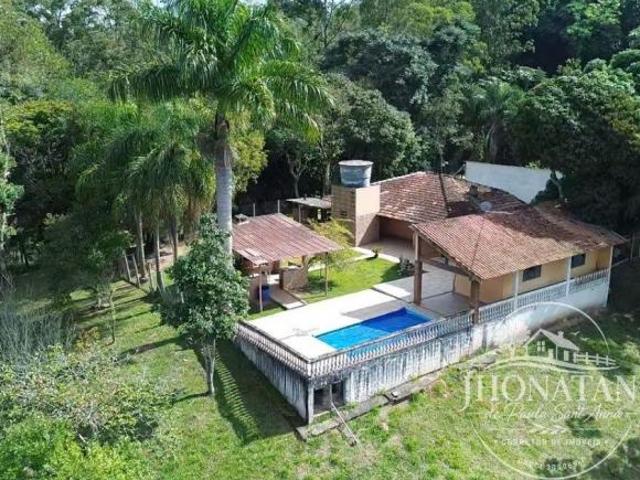 Chácara fundo de Represa à venda