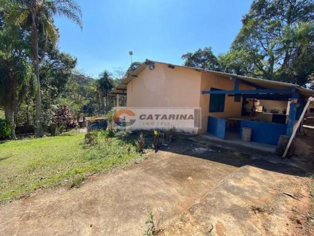 Chácara formada com 3.000m2