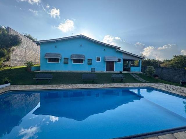 Chácara Formada Condomínio Fechado 100% financiável  Olha essa oportunidade 1.000m2  5 dorm  Piscina