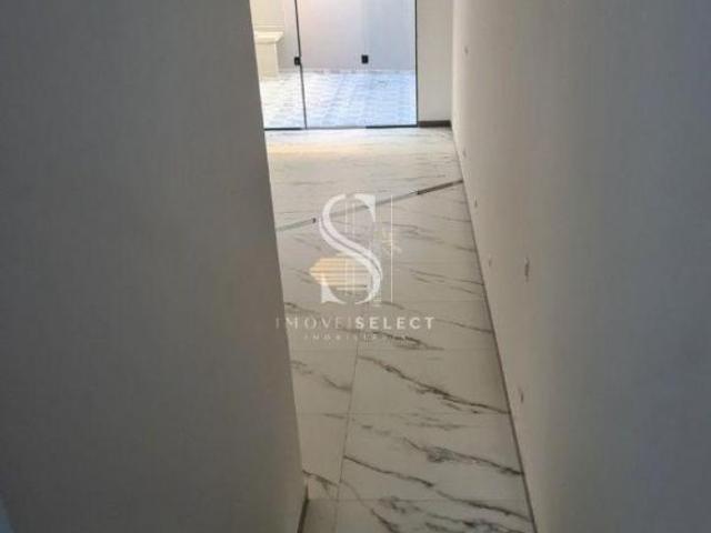 Chácara Inglesa Sobrado com 170m2, 3 dormitórios e 1 suíte
