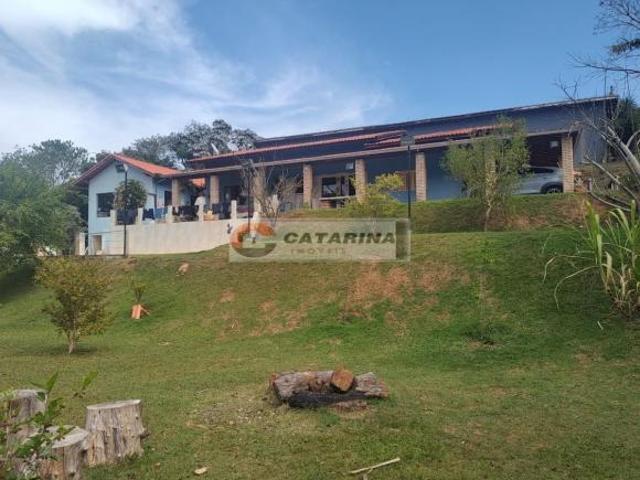 chácara linda em condominio