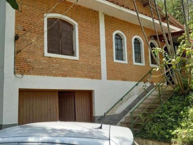 Chácara linda 1000m² 2 drms sala/coz piscina 10 vagas 10 min centro Mairiporã