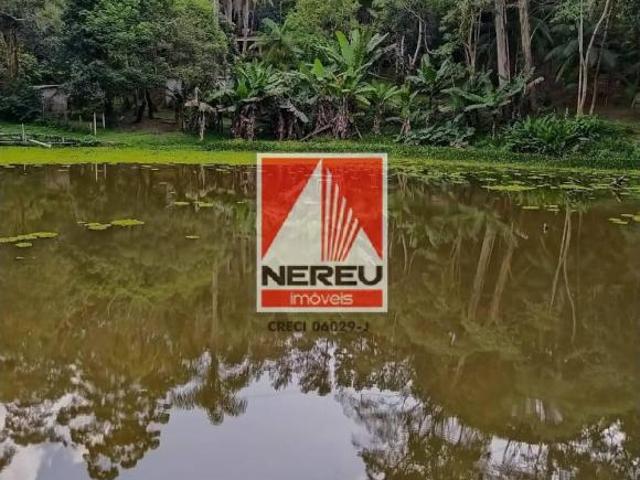 CHÁCARA PURA NATUREZA COM LAGO COM PEIXES EM SÃO LOURENÇO DA SERRA/SP