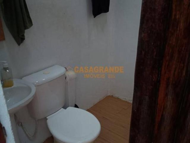 Chácara p/ Venda ou Permuta 800m², Lazer Completo Turvo SJC