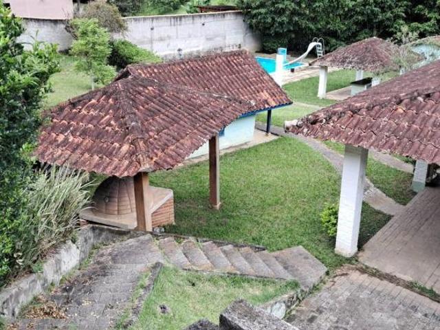 CHÁCARA PARA LAZER COM EXCELENTE TOPOGRAFIA EM SÃO LOURENÇO DA SERRA
