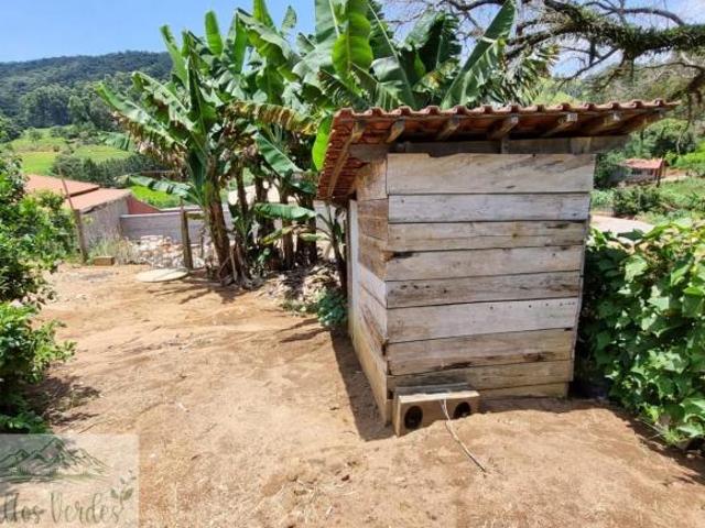 Chácara para Venda, 1 dormitório, 1 banheiro, 6 vagas