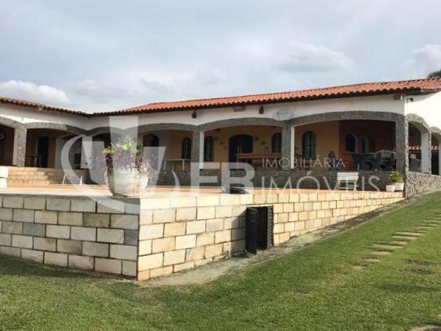 Chácara para venda com casa avarandada 300 m² de área construída Bairro Residencial Alvorada A