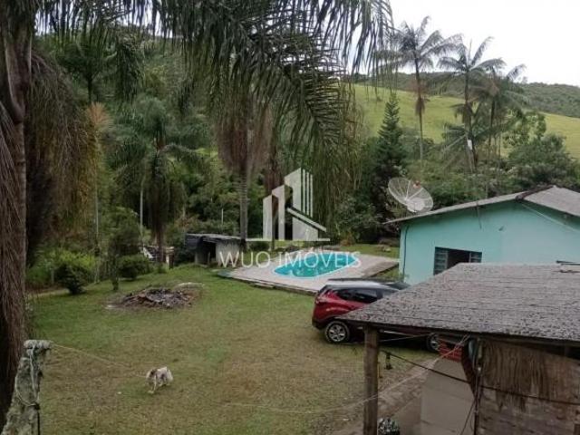 Chácara para Venda com 20.000 m² e Piscina Salesópolis SP