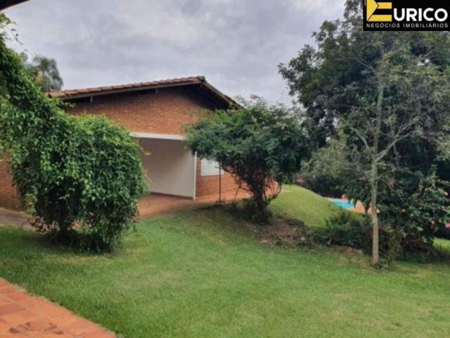 Chácara para venda em Country Club de 400.00m² com 5 Quartos, 2 Suites e 5 Garagens
