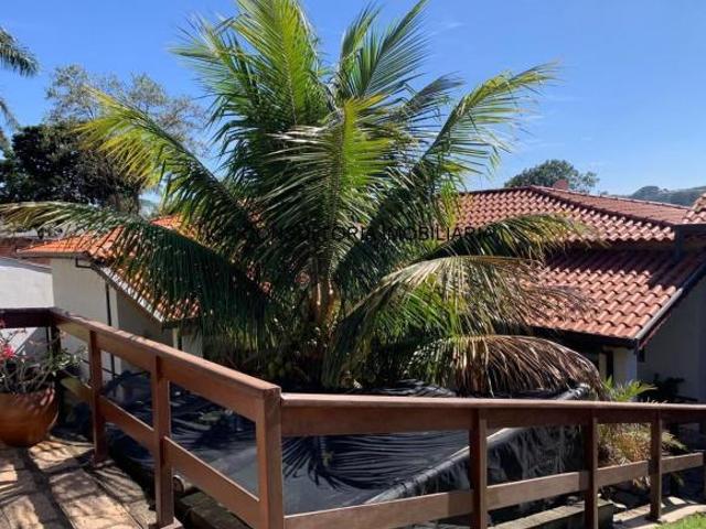 Chácara para venda em Colinas De Indaiatuba de 1050.00m² com 3 Quartos, 2 Suites e 2 Garagens