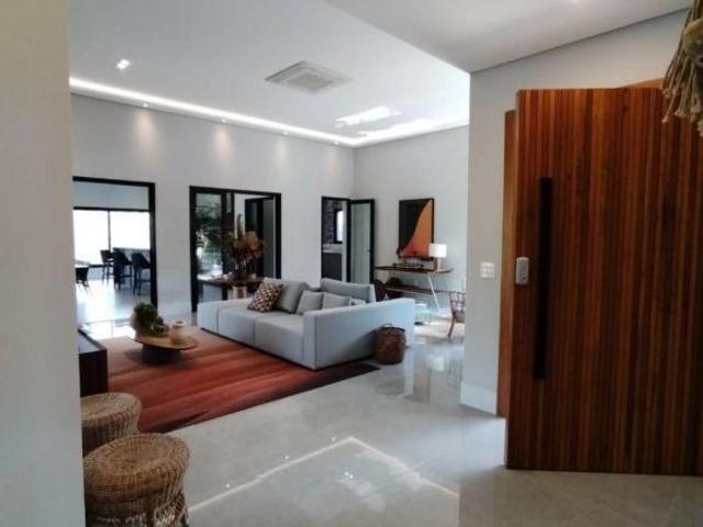 Chácara para venda em Colinas Do Mosteiro De Itaici de 458.00m² com 5 Quartos, 5 Suites e 6 Garagens